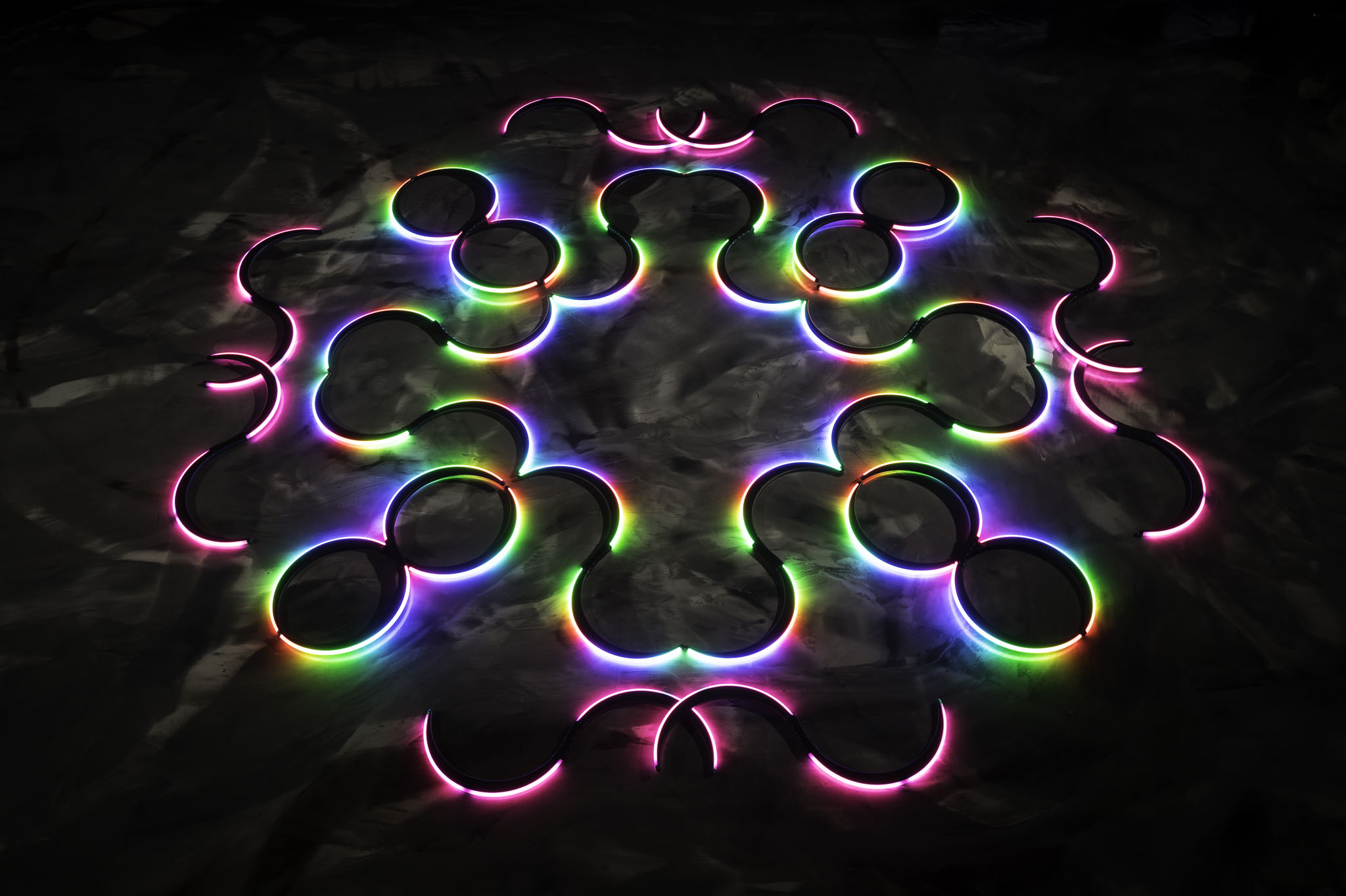 LED Buugeng FT2 - Pyroterra Lighttoys