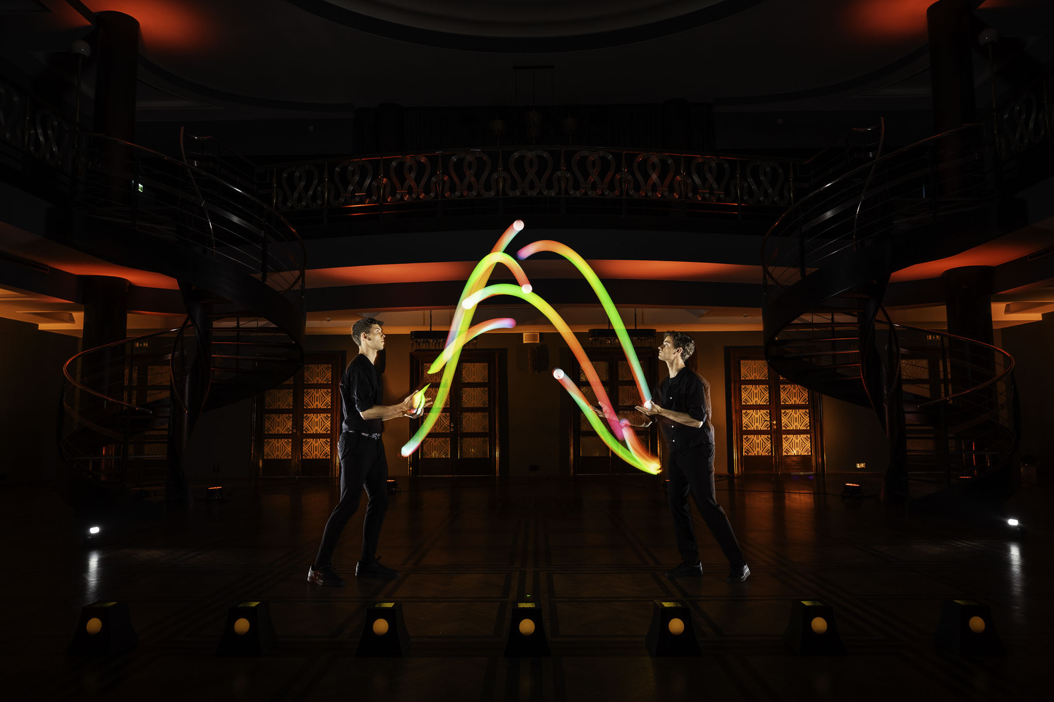 LED Juggling Ball - Pyroterra Lighttoys