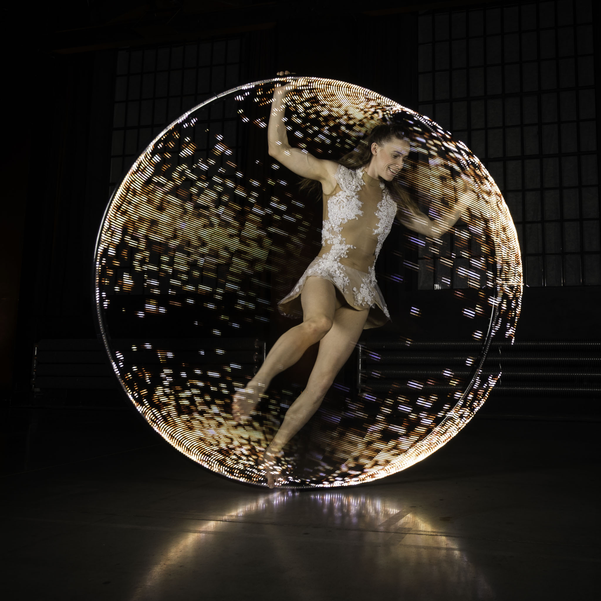 LED Cyr Wheel FT2 - Pyroterra Lighttoys