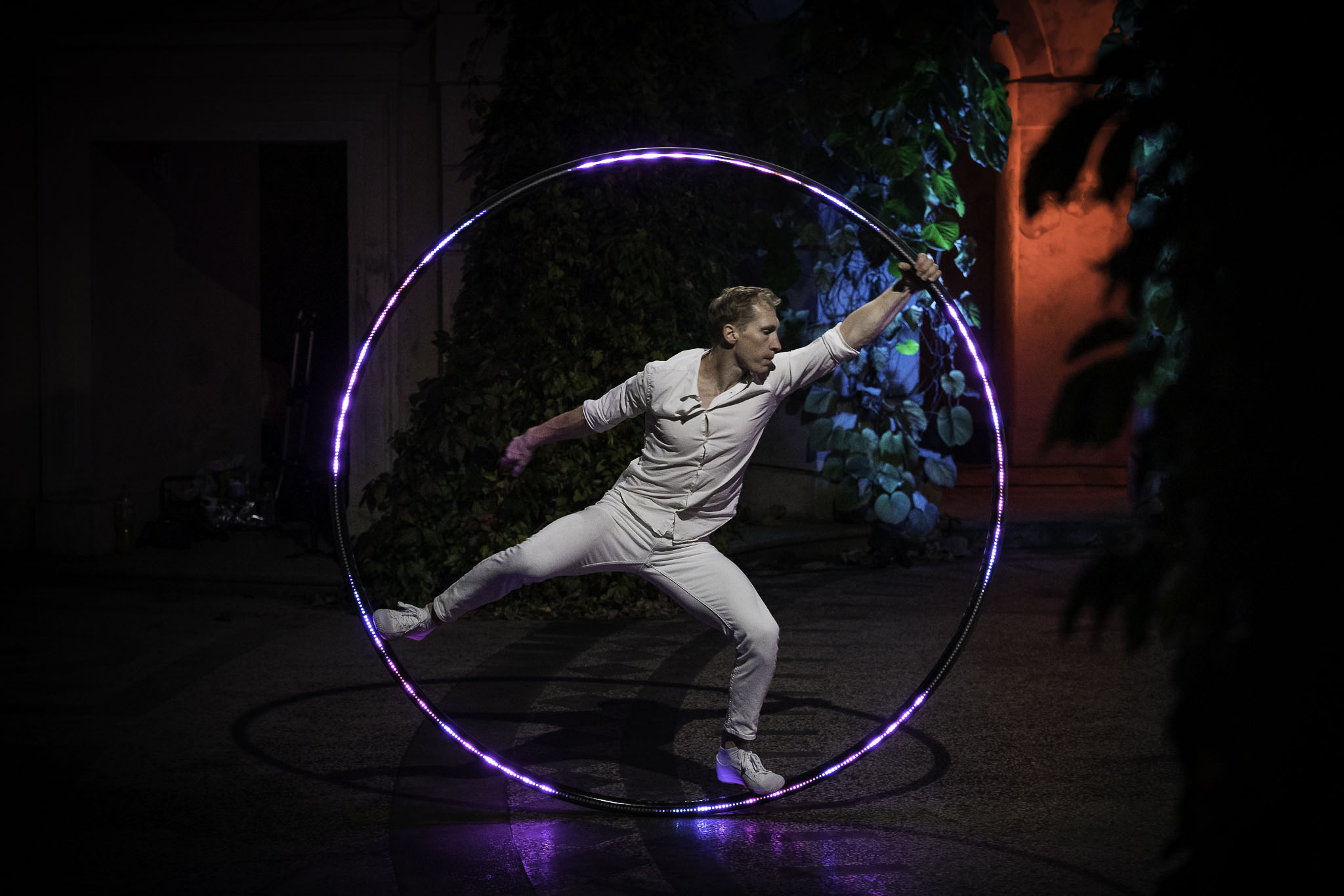 LED Cyr Wheel FT2 - Pyroterra Lighttoys