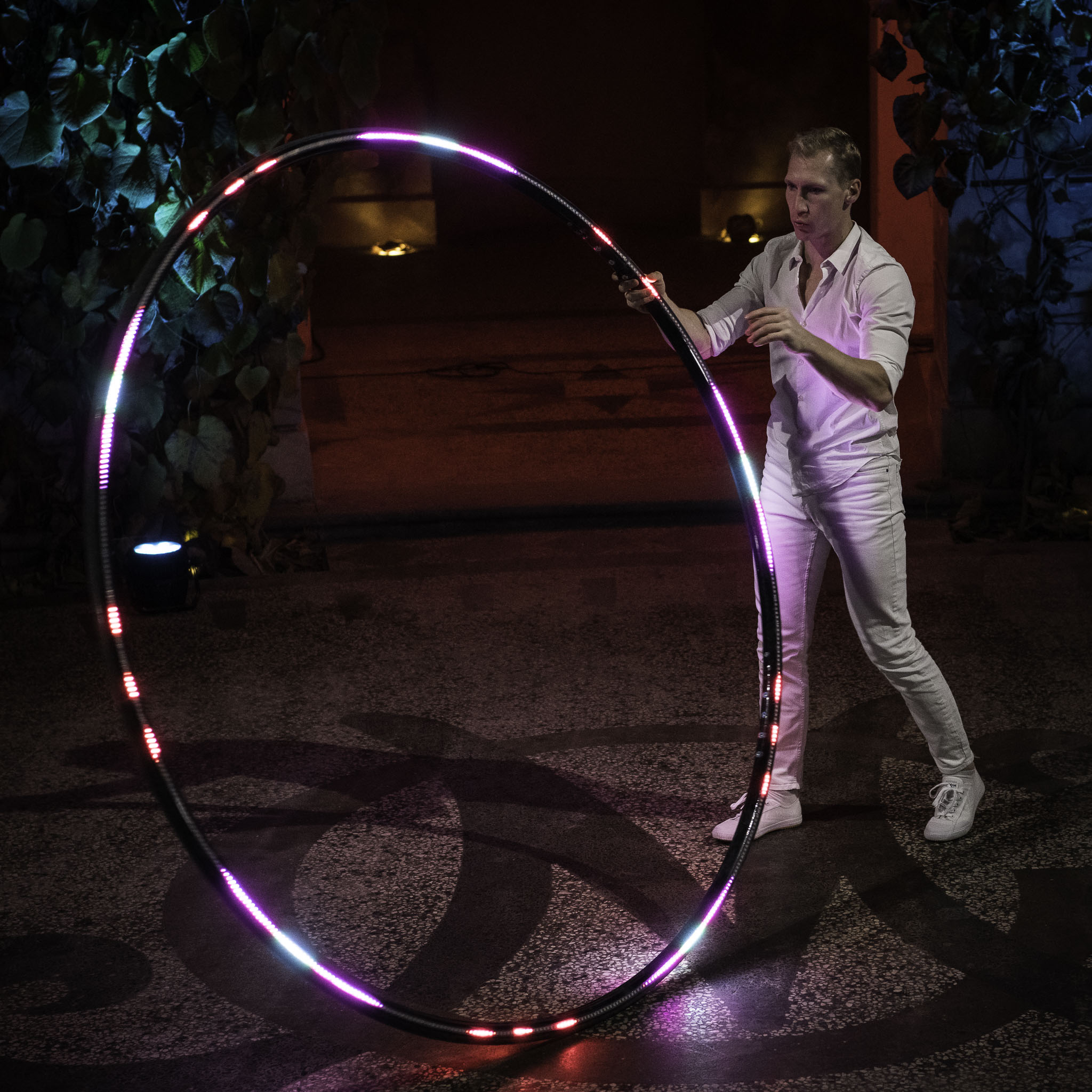 LED Cyr Wheel FT2 - Pyroterra Lighttoys
