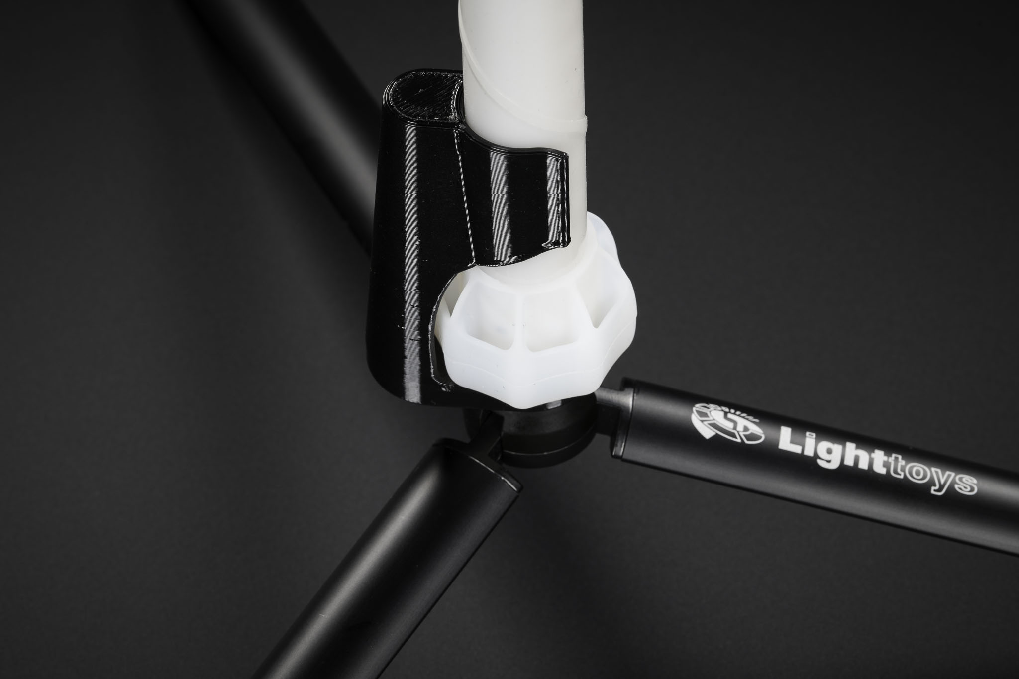 Lumi stand - Pyroterra Lighttoys