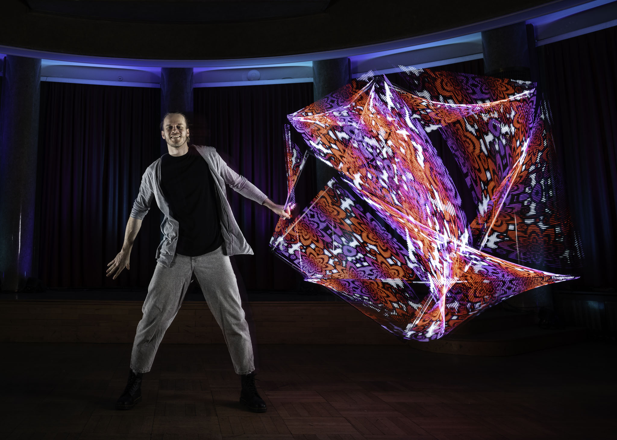 Lumi Cube FT2 - Pyroterra Lighttoys