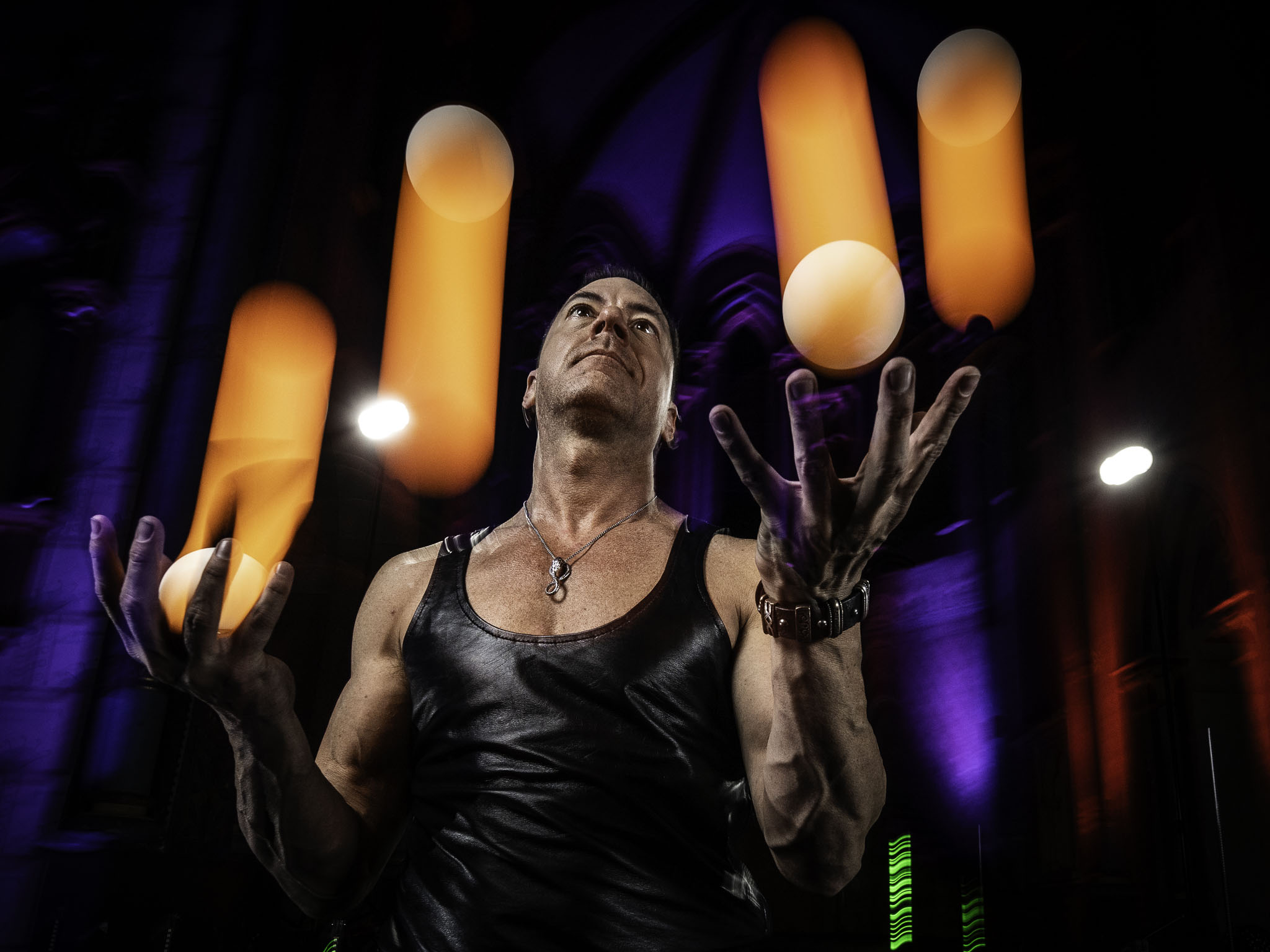 LED Juggling Ball - Pyroterra Lighttoys